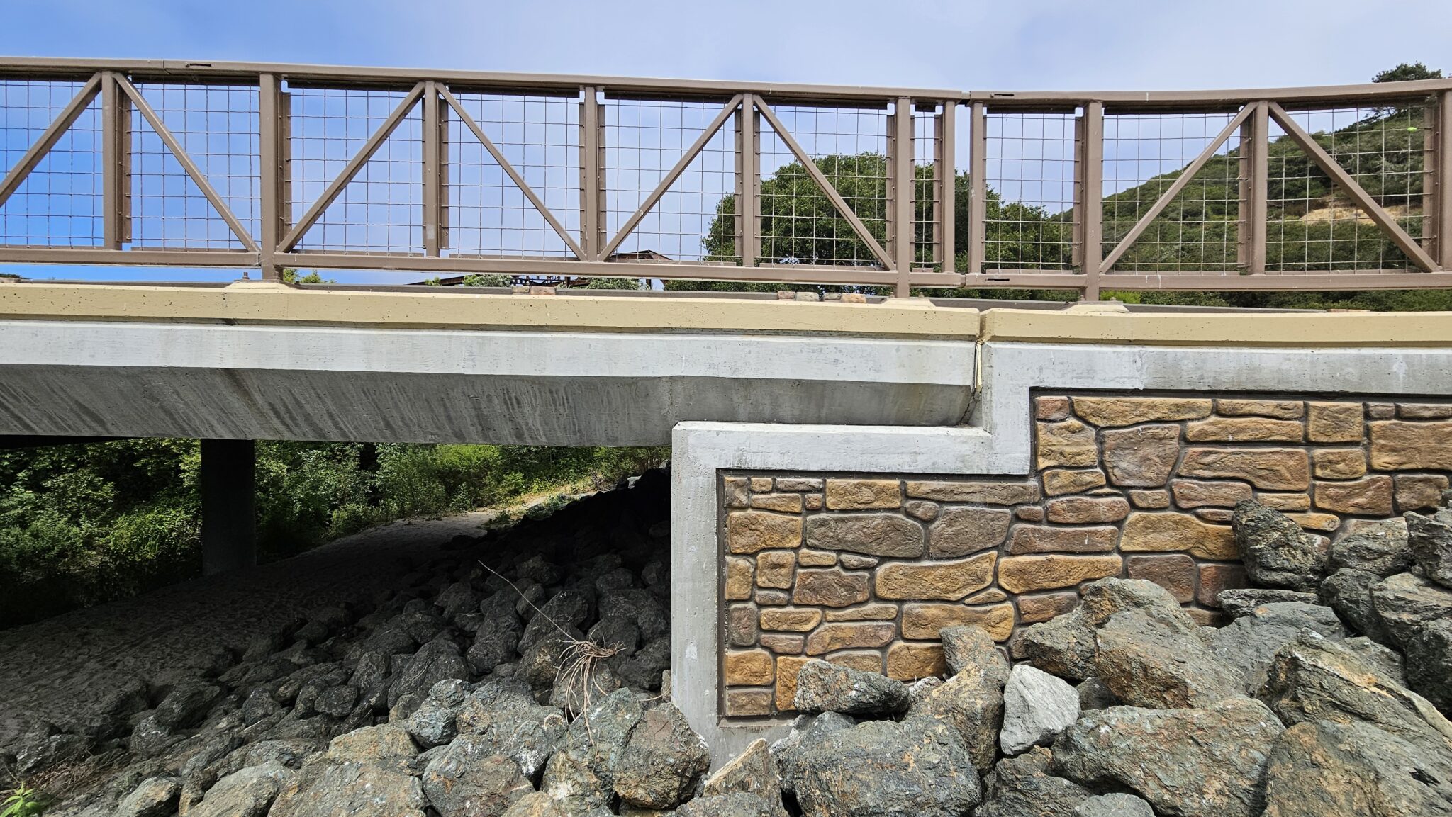 Bello Street Bridge Replacement - Earth Systems